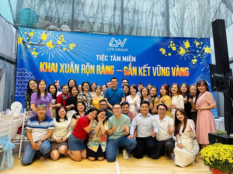 Tân niên Lyn Group: "Khai xuân rộn ràng - Gắn kết vững vàng"